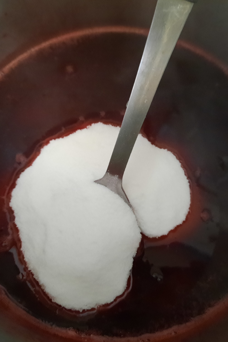 An Easy Serviceberry Jelly Recipe – Simple Gifts Farmhouse