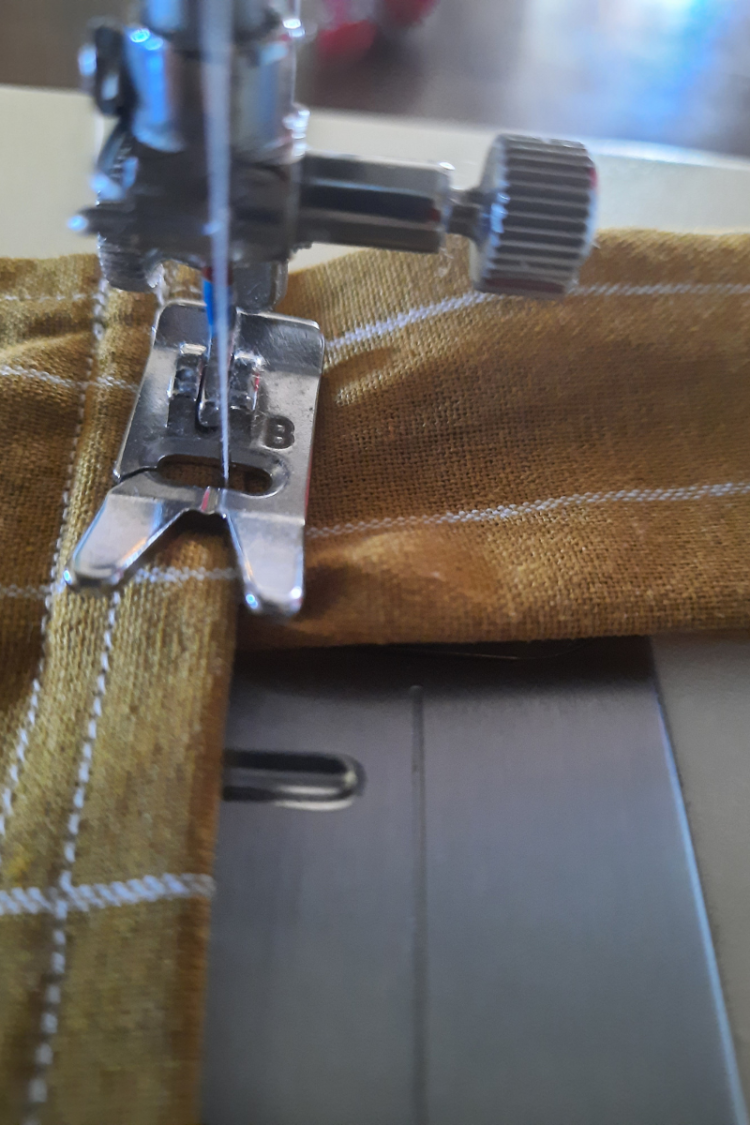 How to Sew a Linen Curtain – Simple Gifts Farmhouse